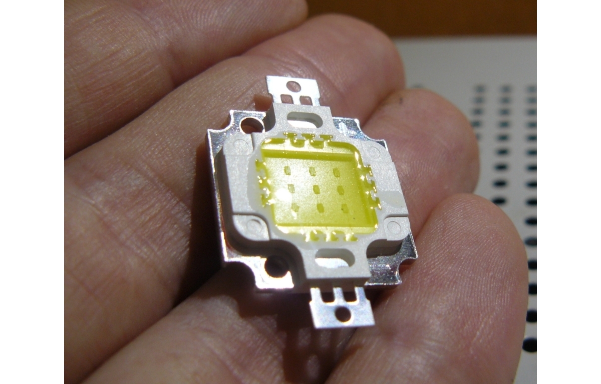 High Power 10W Cool White LED - A+ GRADE - 10uA Matched - Buy Online ...