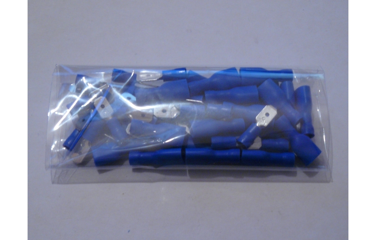 25 Pairs of Blue Spade Crimp Connectors (shrouded) - Buy Crimp ...