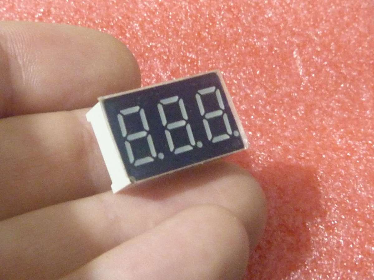 Small 3 Digit 7 Segment Display with Decimals - Buy 7 Segment - Gogo ...