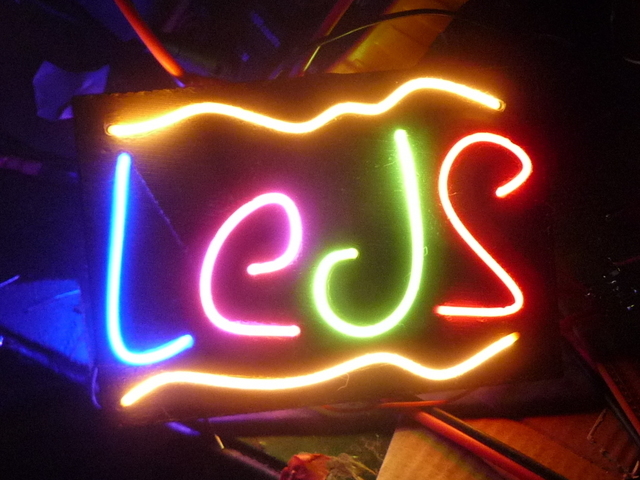 Low Voltage Super Flexible LED Neon-Like Noodle Filament 130mm - You ...