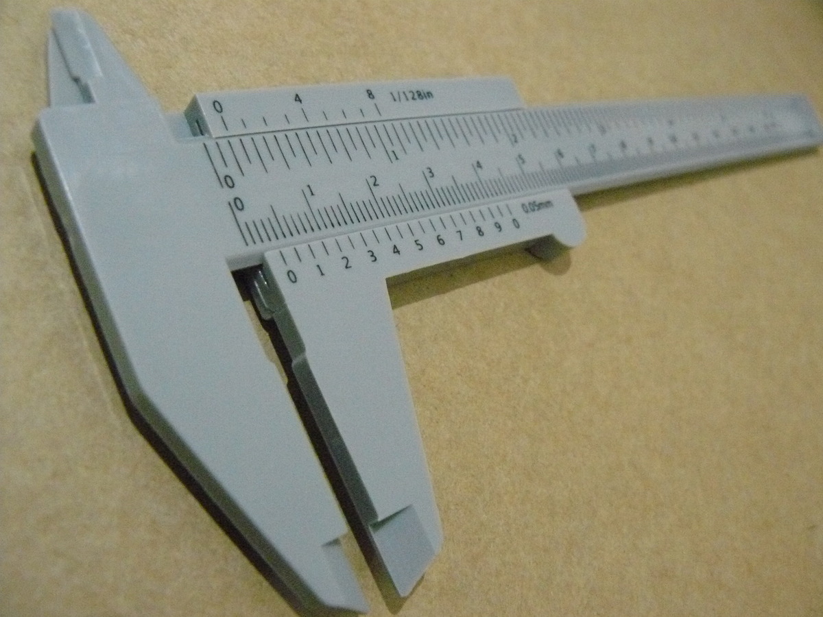 150mm Plastic Calipers Cheap and Cheerful But Get The Job Done Buy Measuring Gogo Tronics Hobby Electronics From Christchurch New Zealand