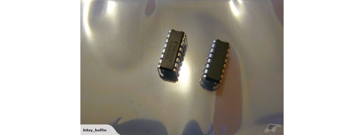 (2 of) ULN2003 (APG) Darlington Transistor Array - Buy Transistors ...